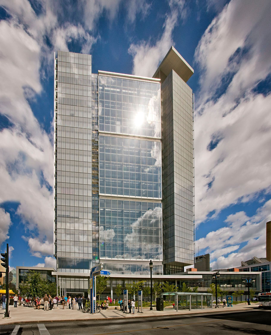 Manitoba Hydro first large office tower in Canada to achieve LEED ...