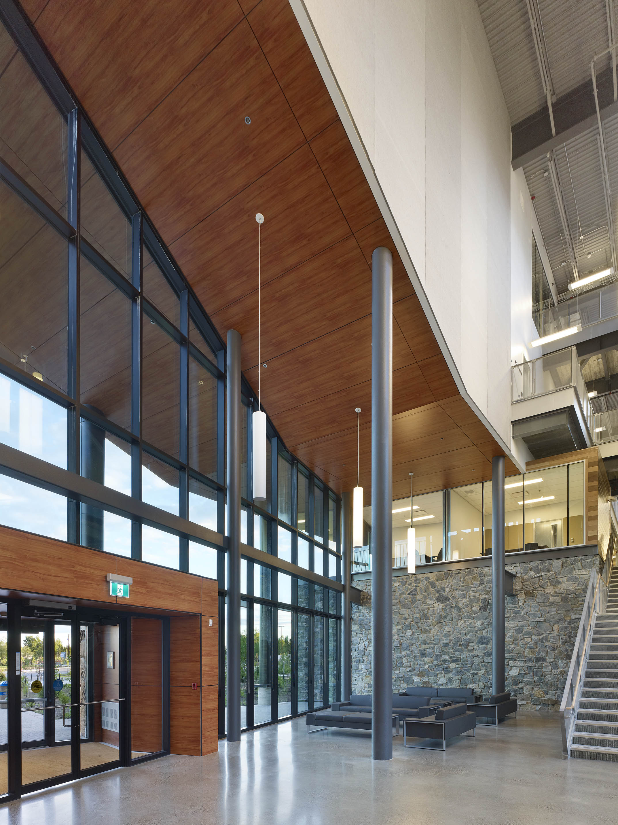 UCN Thompson -Entry Lobby - Building