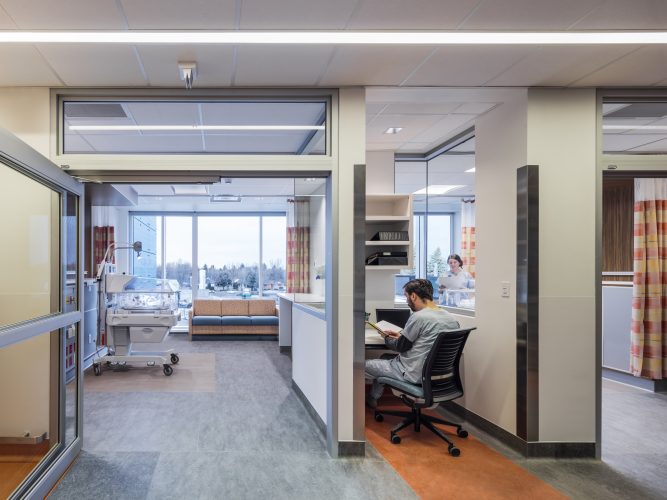 Chinook Regional Hospital addition opens in Lethbridge