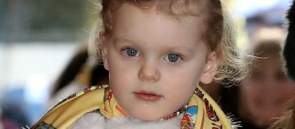 PHOTOS – princess Gabriella, cute, in the arms of his aunt Stephanie of ...